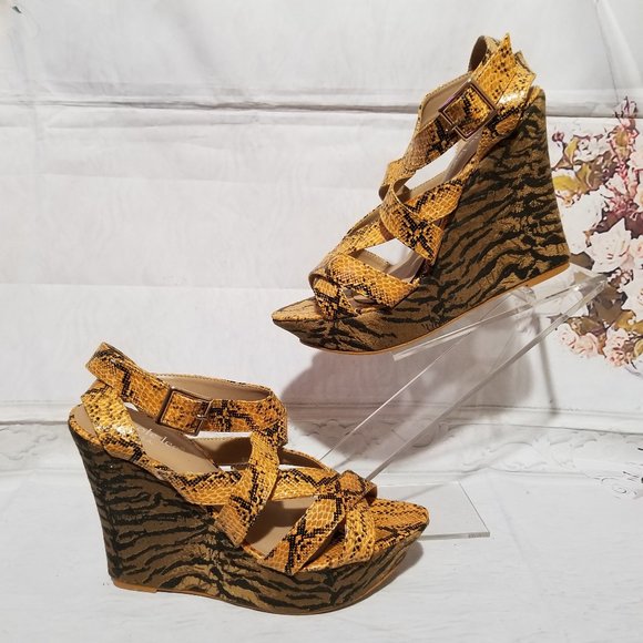 Nicole Lee | Shoes | Tiger Print Paige Wedges Platform Sandals | Poshmark
